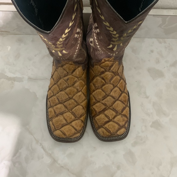 Ferrini | Shoes | Sold Like New Cigar Block Outsole Leather Square Toe ...